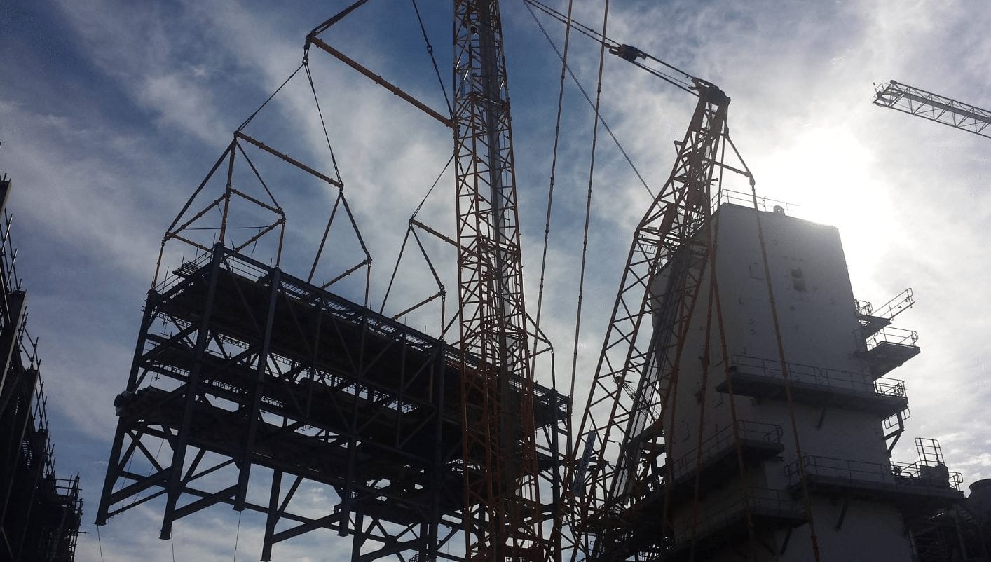 Bechtel installs final GLNG Train 1 module - The Australian Pipeliner
