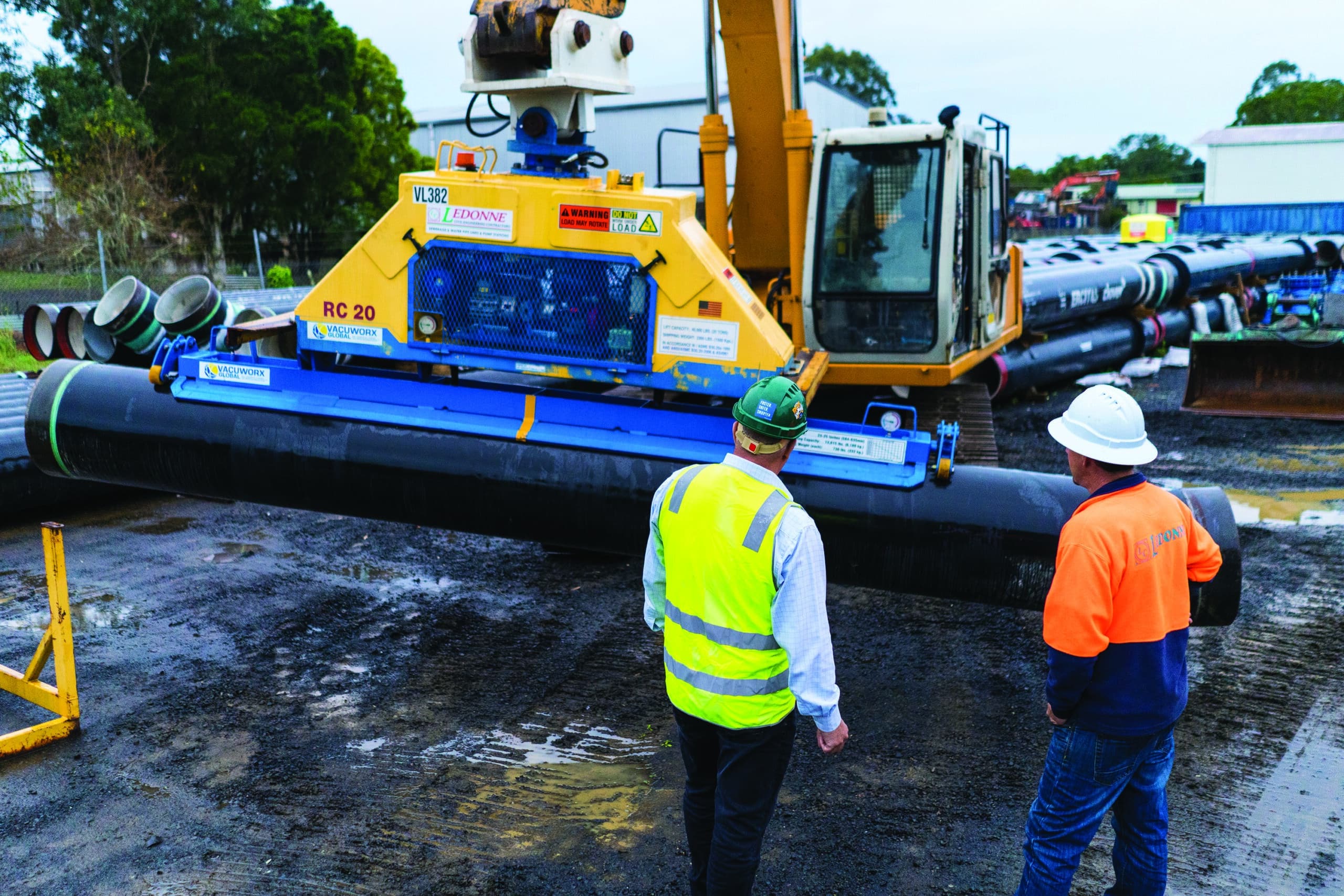 The use of vacuum lifting technology - The Australian Pipeliner
