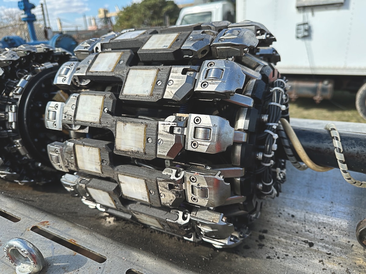 A dual-technology approach for legacy pipelines - The Australian Pipeliner