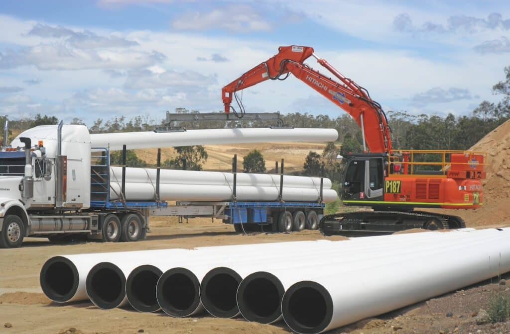 Built to handle PE pipe - The Australian Pipeliner